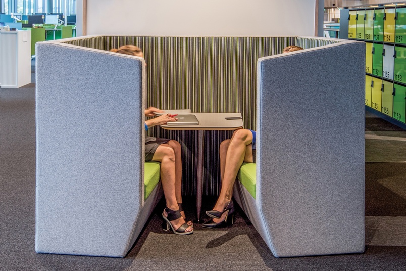 Huddle collaborative booths + Huddle soft seating by Vidak – Selector